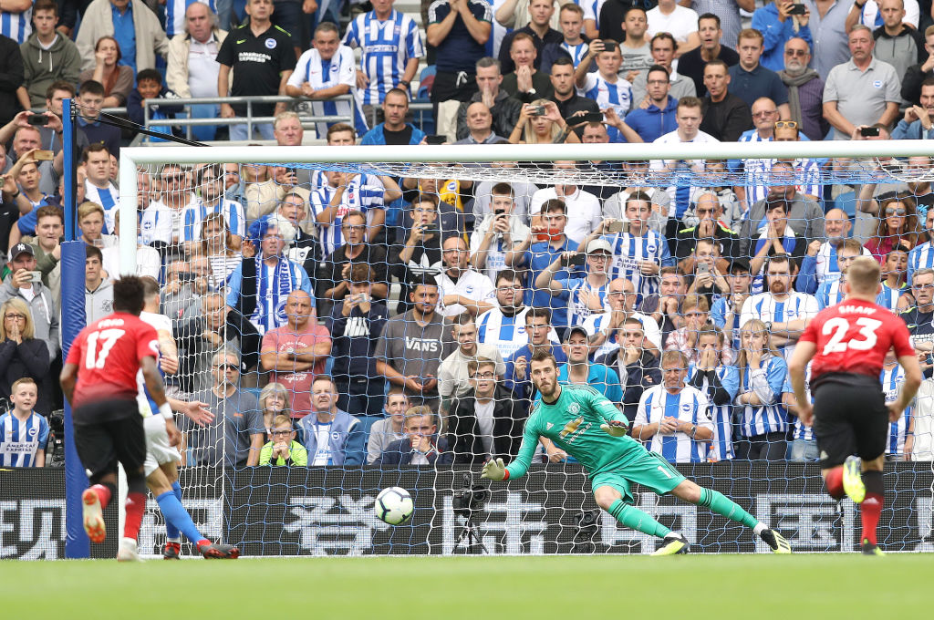 Manchester United kärsi sarjakauden avaustappionsa - Brighton hiljensi ...