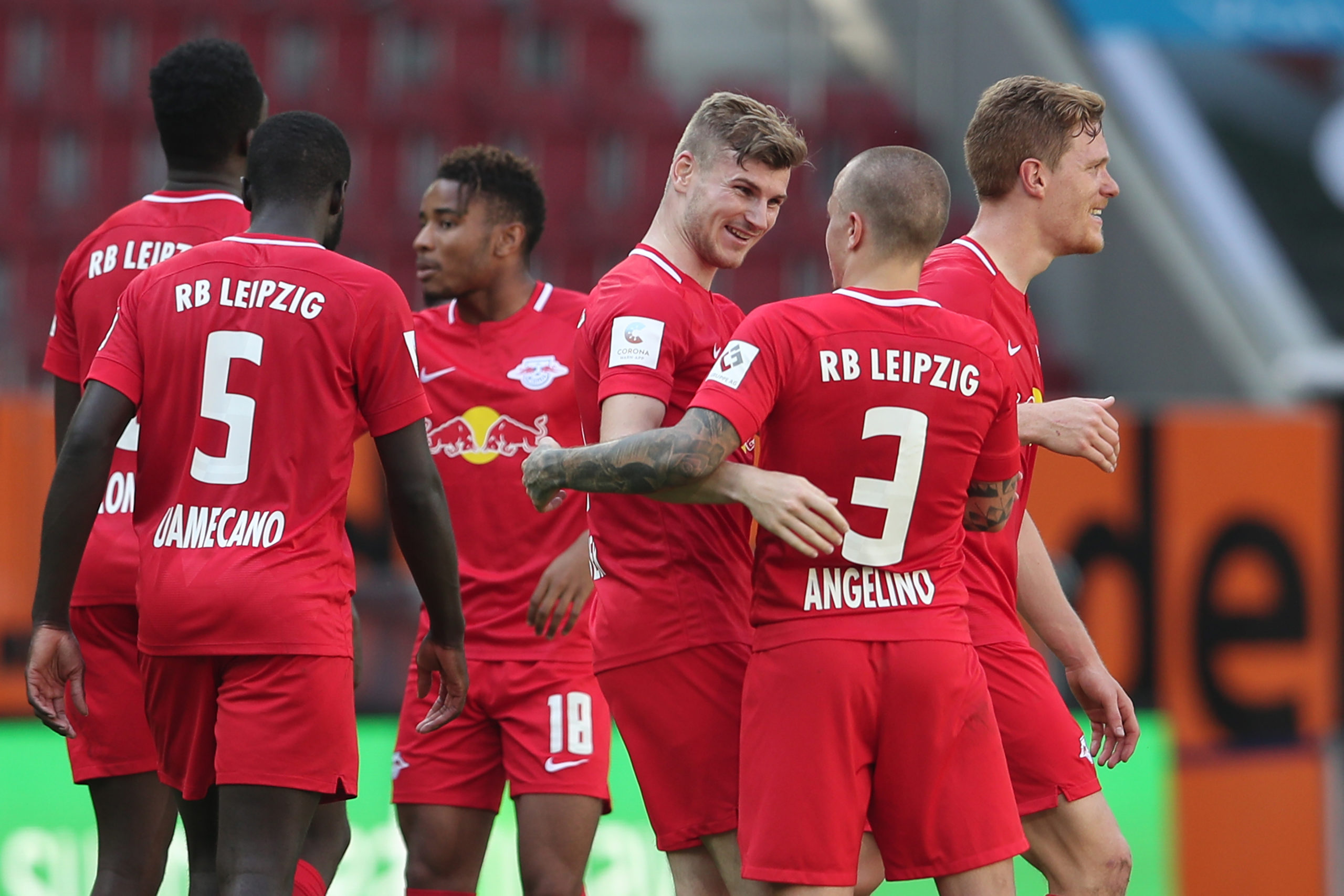 Chelsea-fanit pähkinöinä: Timo Werner teki seurahistoriaa viimeisessä ...