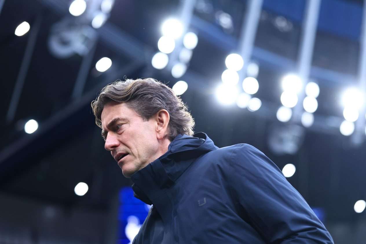 Tottenham-fanit buuasivat Thomas Frankille - tanskalaisluotsi vertasi ...